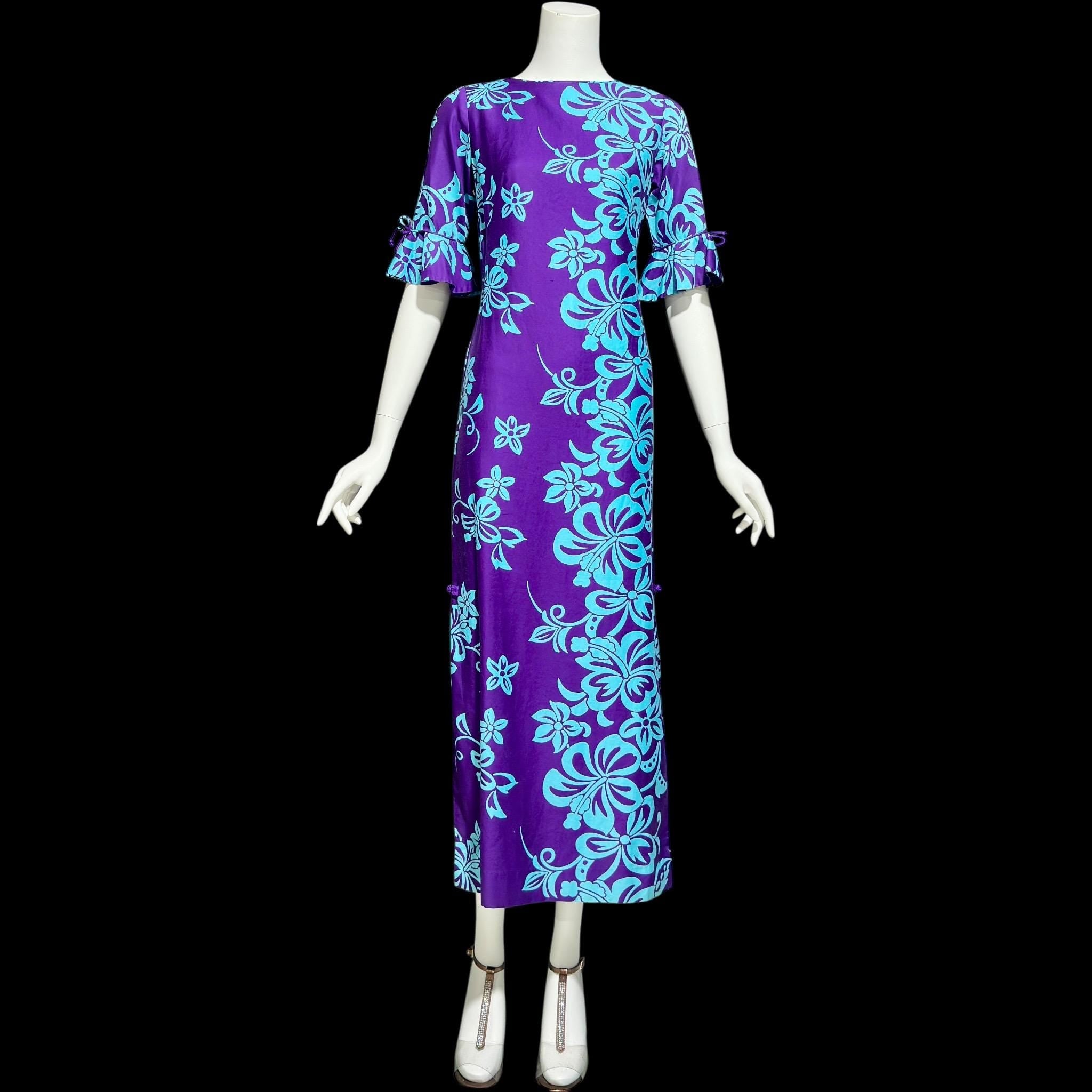 LORD & TAYLOR vintage 1960s Hawaiian evening dress, purple and blue fl ...